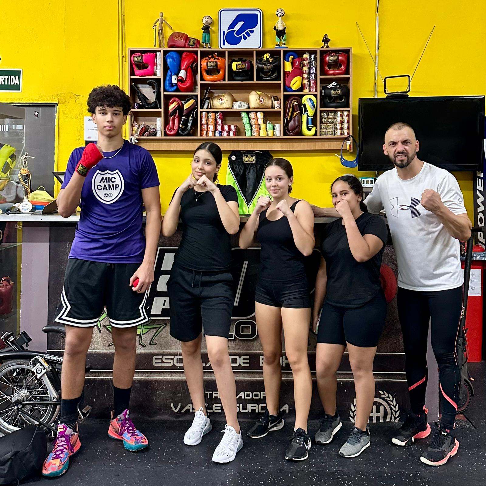 Clases de boxeo para niños - Club de Boxa Hop Hop - Esplugues y Hospitalet